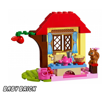 LEGO Juniors 10738 Лесной домик Белоснежки